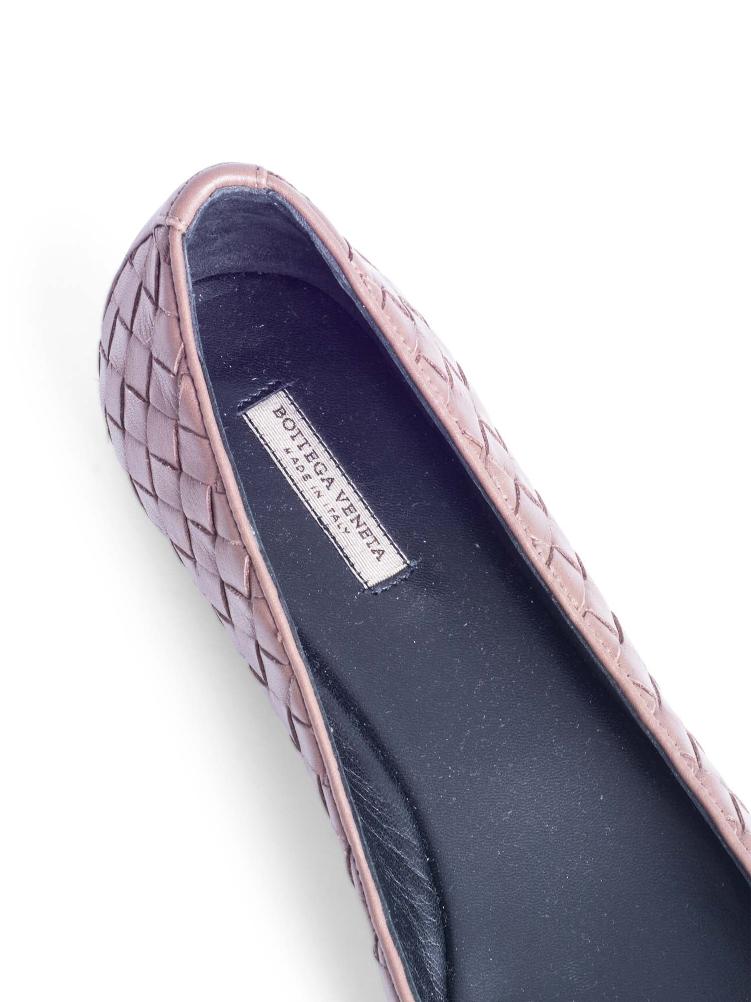 Bottega Venetta Intrecciato Weave Leather Cap Toe Ballet Flats Taupe