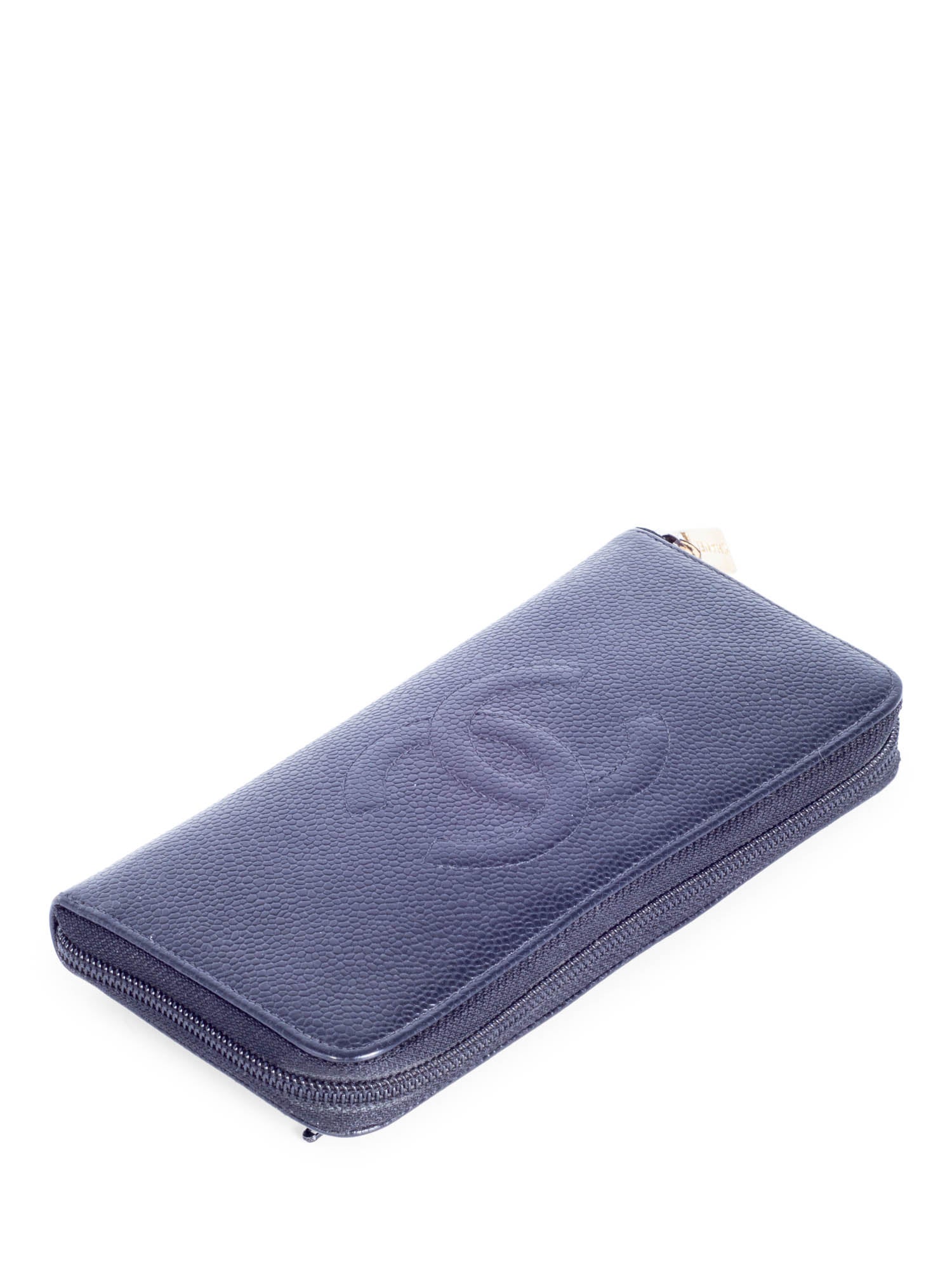 CHANEL CC Logo Caviar Leather Zipper Wallet Black