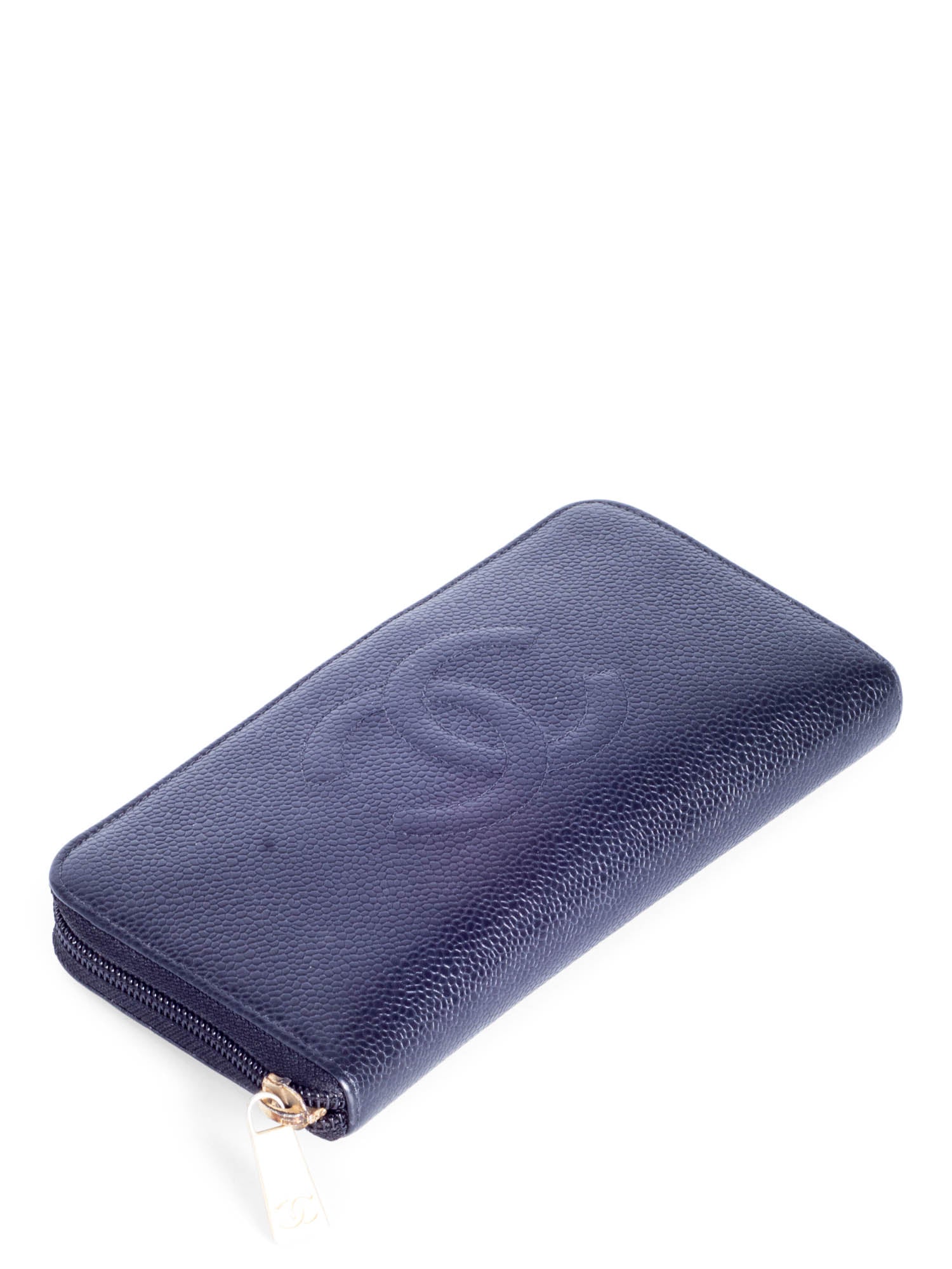 CHANEL CC Logo Caviar Leather Zipper Wallet Black