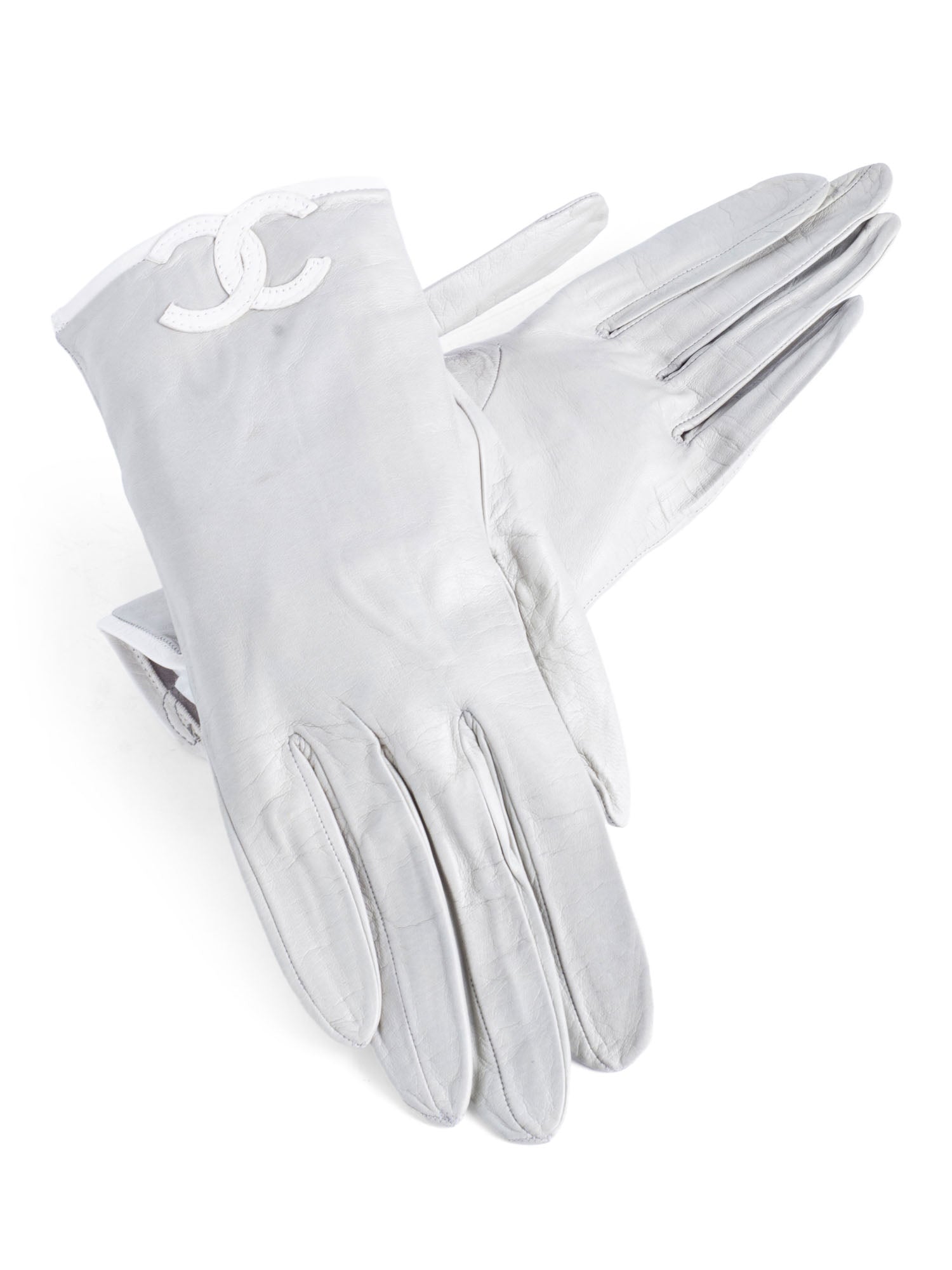 CHANEL CC Logo Leather Gloves Grey White