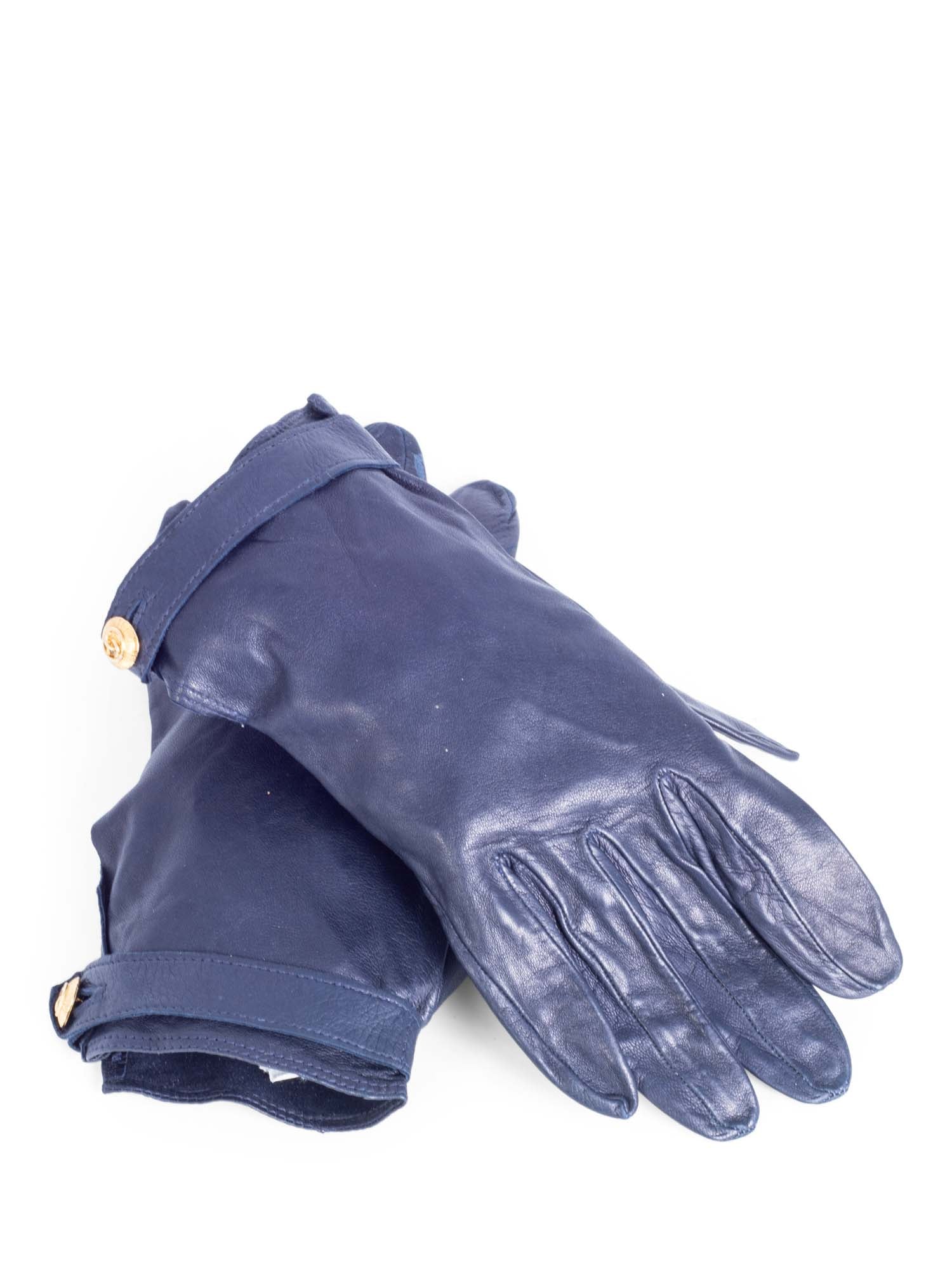 CHANEL CC Logo Leather Gloves Navy Gold
