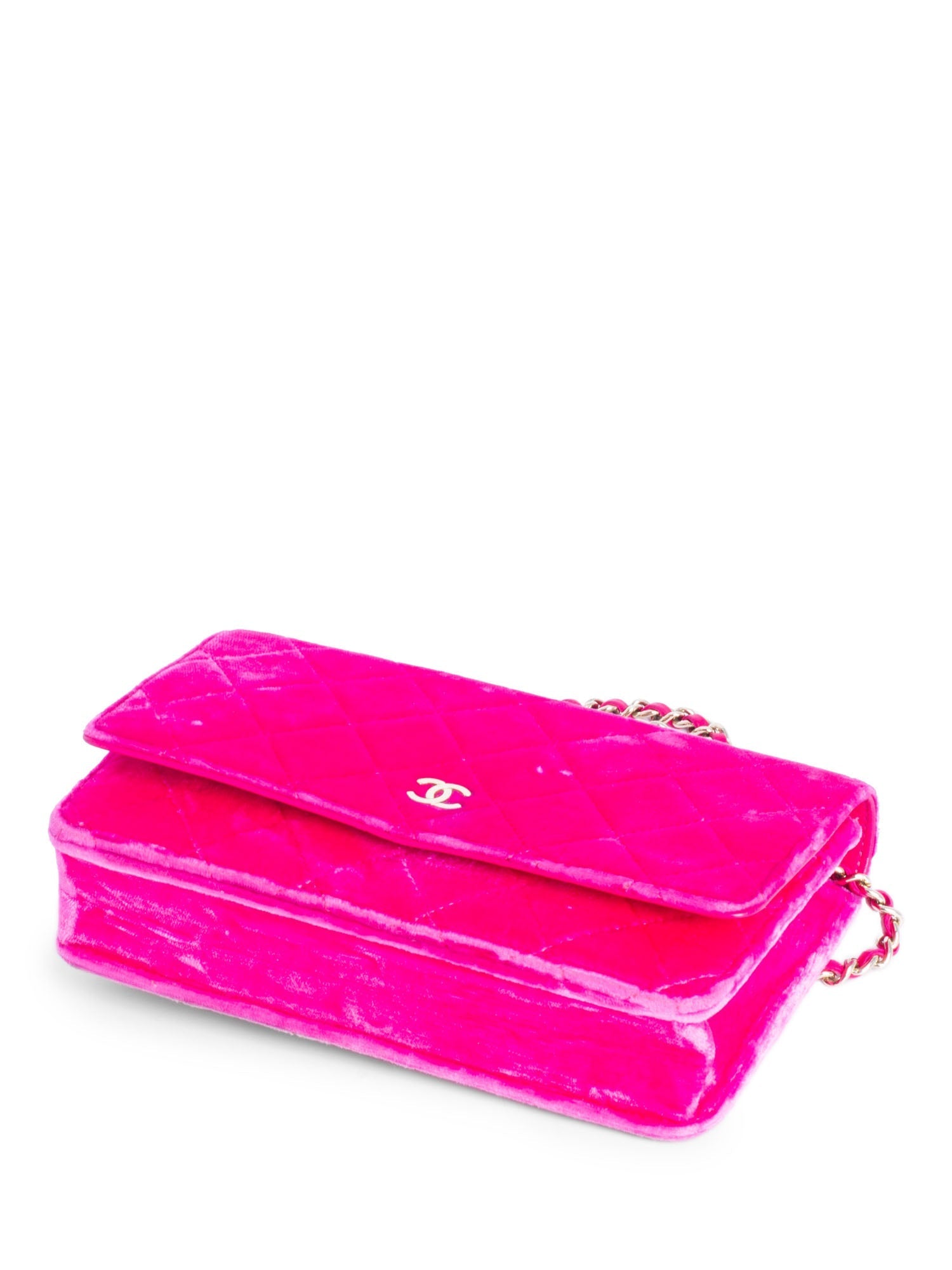 CHANEL CC Logo Quilted Velvet Messenger Wallet on Chain Hot Pink