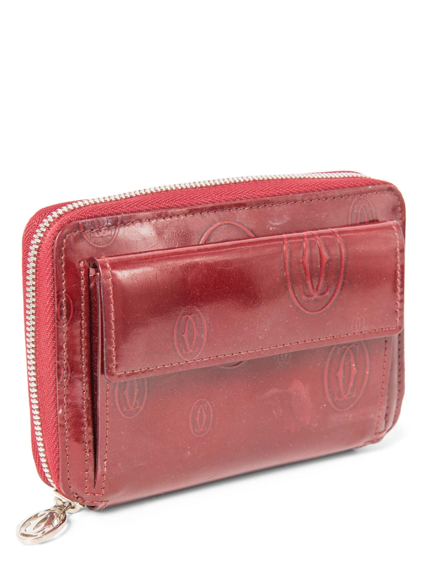 The Truth About the Counterfeit Handbags