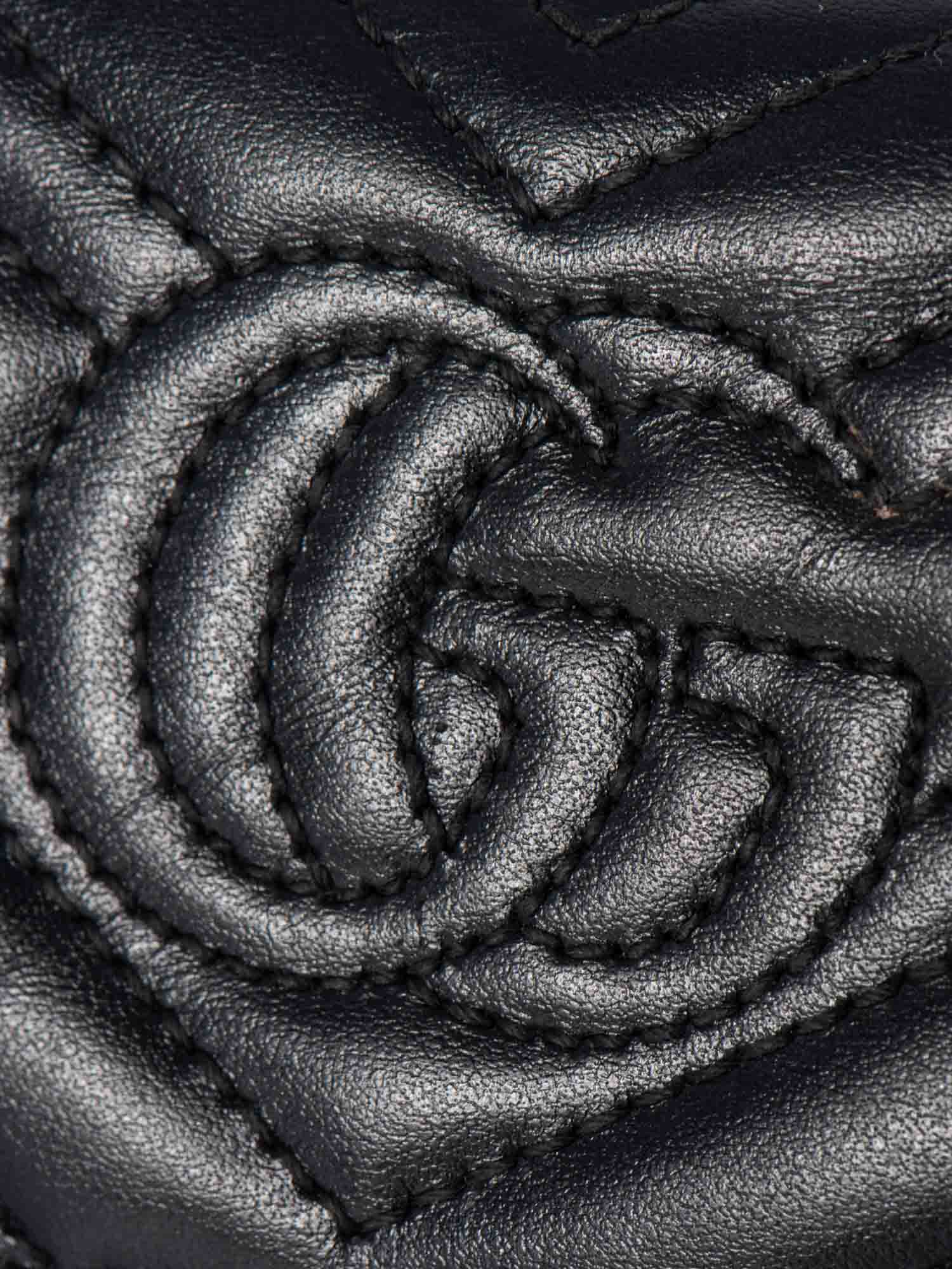 Gucci GG Logo Marmont Credit Card Wallet Black Gold